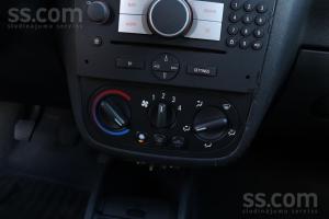 Grey Opel Combo 2007 in Valmiera, with an engine capacity of 1.70 L and mileage of 203 thousand km for 2700 €, photo 14 on AUTOMOTO.COM.LV
