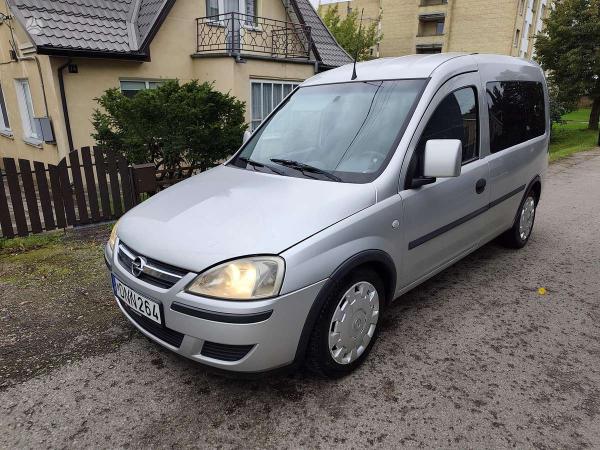 Opel Combo 2008 Panevēža vietnē Pelēks Opel Combo 2008 Panevēža, ar dzinēja tilpumu 1.25 L un nobraukumu 400 tūkst. km par 1650 €, foto 5 vietnē AUTOMOTO.COM.LV