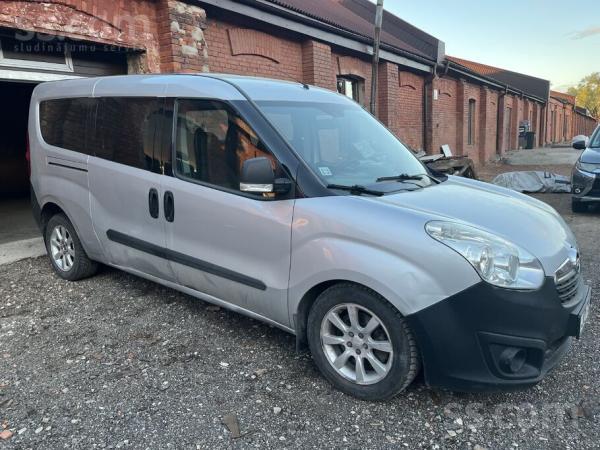 Pelēks Opel Combo 2013 Daugavpils, ar dzinēja tilpumu 1.60 L un nobraukumu 345 tūkst. km par 3500 €, foto 4 vietnē AUTOMOTO.COM.LV