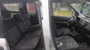Pelēks Opel Combo 2013 Rīga, ar dzinēja tilpumu 1.60 L un nobraukumu 300 tūkst. km par 3000 €, foto 5 vietnē AUTOMOTO.COM.LV