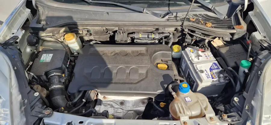 Grey Opel Combo 2013 in Daugavpils, with an engine capacity of 1.60 L and mileage of 341 thousand km for 2750 €, photo 31 on AUTOMOTO.COM.LV