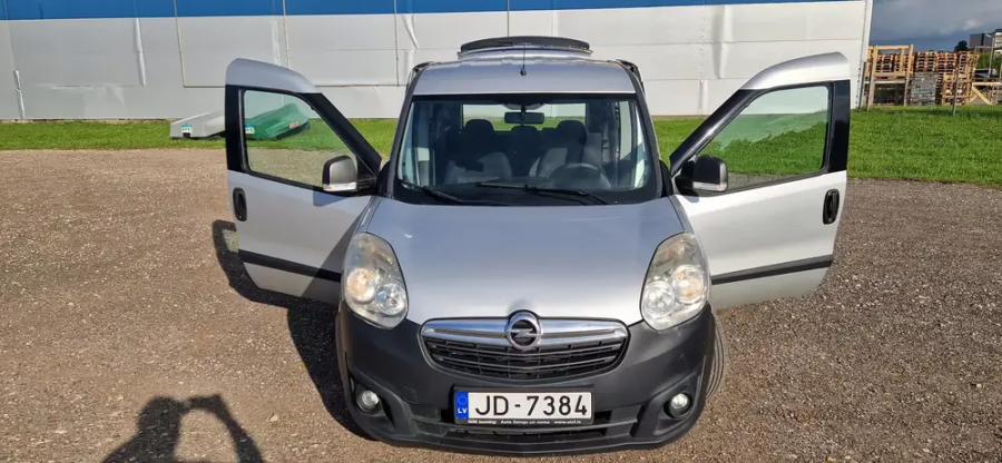 Grey Opel Combo 2013 in Daugavpils, with an engine capacity of 1.60 L and mileage of 341 thousand km for 2750 €, photo 37 on AUTOMOTO.COM.LV