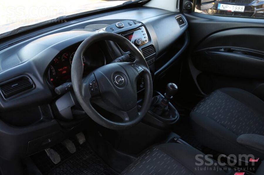Grey Opel Combo 2013 in Kuldiga, with an engine capacity of 1.60 L and mileage of 266 thousand km for 4550 €, photo 17 on AUTOMOTO.COM.LV