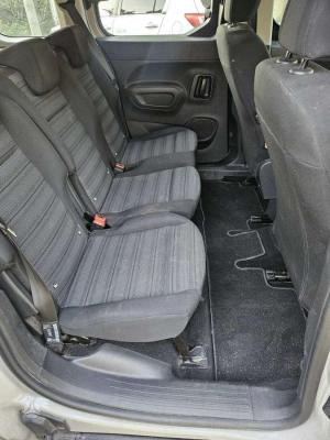 Pelēks Opel Combo 2018 Tauragė, ar dzinēja tilpumu 1.50 L un nobraukumu 147 tūkst. km par 8200 €, foto 10 vietnē AUTOMOTO.COM.LV