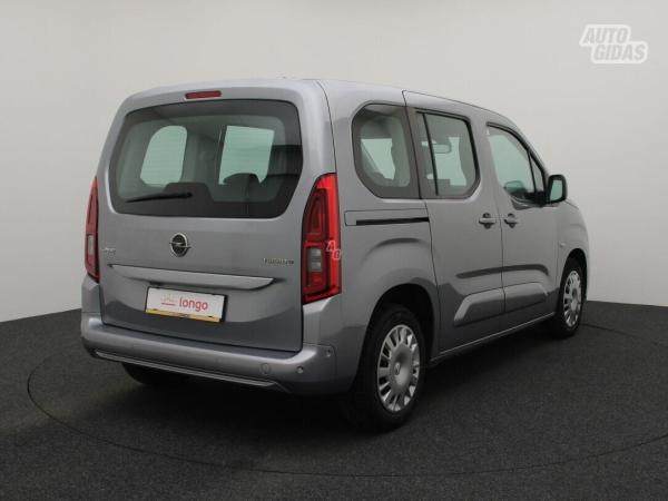 Grey Opel Combo 2019 in Vilnius, with an engine capacity of 1.50 L and mileage of 166 thousand km for 12999 €, photo 8 on AUTOMOTO.COM.LV