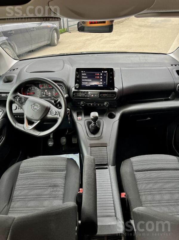 Pelēks Opel Combo 2020 Talsi, ar dzinēja tilpumu 1.50 L un nobraukumu 194 tūkst. km par 12200 €, foto 8 vietnē AUTOMOTO.COM.LV