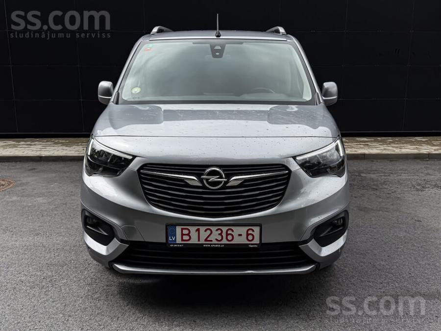 Pelēks Opel Combo 2020 Jelgava, ar dzinēja tilpumu 1.50 L un nobraukumu 104 tūkst. km par 10500 €, foto 3 vietnē AUTOMOTO.COM.LV