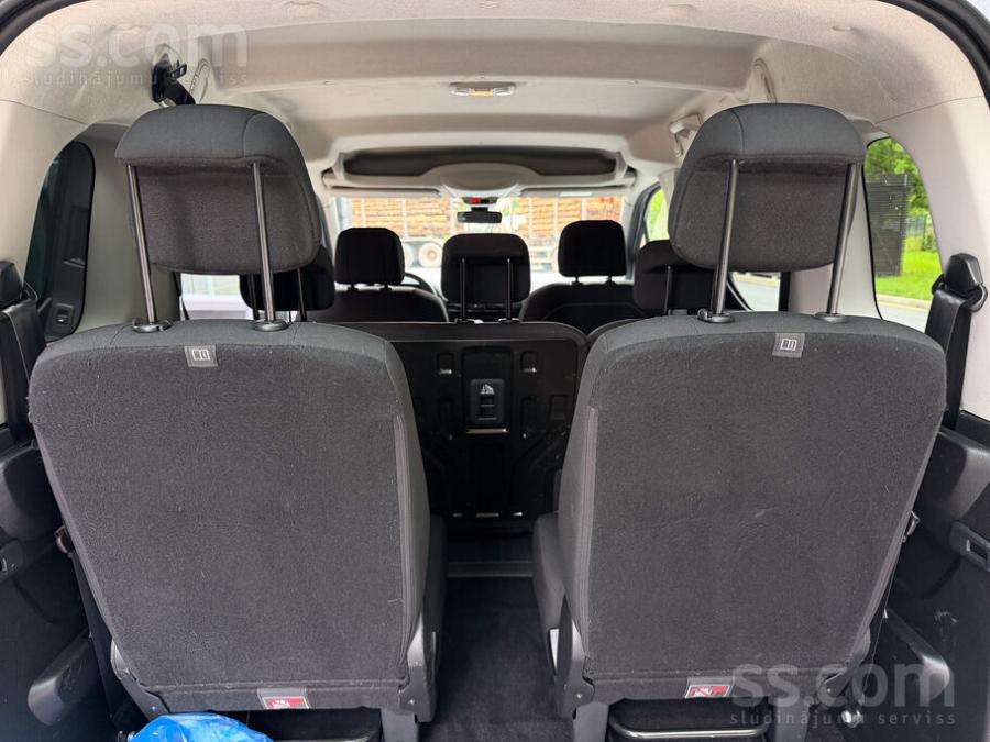 Pelēks Opel Combo 2020 Jelgava, ar dzinēja tilpumu 1.50 L un nobraukumu 104 tūkst. km par 10500 €, foto 9 vietnē AUTOMOTO.COM.LV