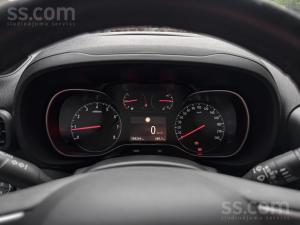 Pelēks Opel Combo 2020 Jelgava, ar dzinēja tilpumu 1.50 L un nobraukumu 104 tūkst. km par 10500 €, foto 18 vietnē AUTOMOTO.COM.LV