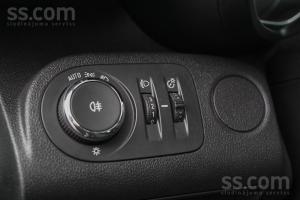 Grey Opel Combo 2020 in Riga, with an engine capacity of 1.50 L and mileage of 155 thousand km for 10990 €, photo 17 on AUTOMOTO.COM.LV