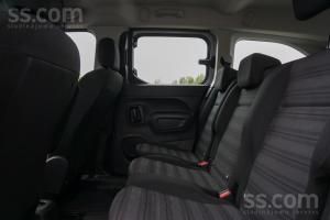 Grey Opel Combo 2020 in Riga, with an engine capacity of 1.50 L and mileage of 155 thousand km for 10990 €, photo 20 on AUTOMOTO.COM.LV