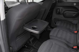 Grey Opel Combo 2022 in Vilnius, with an engine capacity of 1.20 L and mileage of 78 thousand km for 16450 €, photo 12 on AUTOMOTO.COM.LV