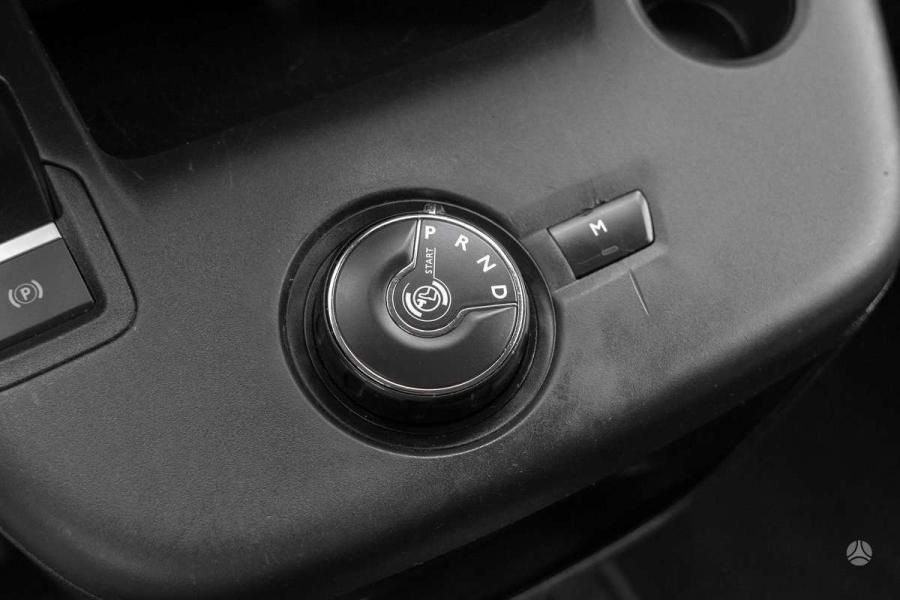 Grey Opel Combo 2022 in Vilnius, with an engine capacity of 1.20 L and mileage of 78 thousand km for 16450 €, photo 25 on AUTOMOTO.COM.LV
