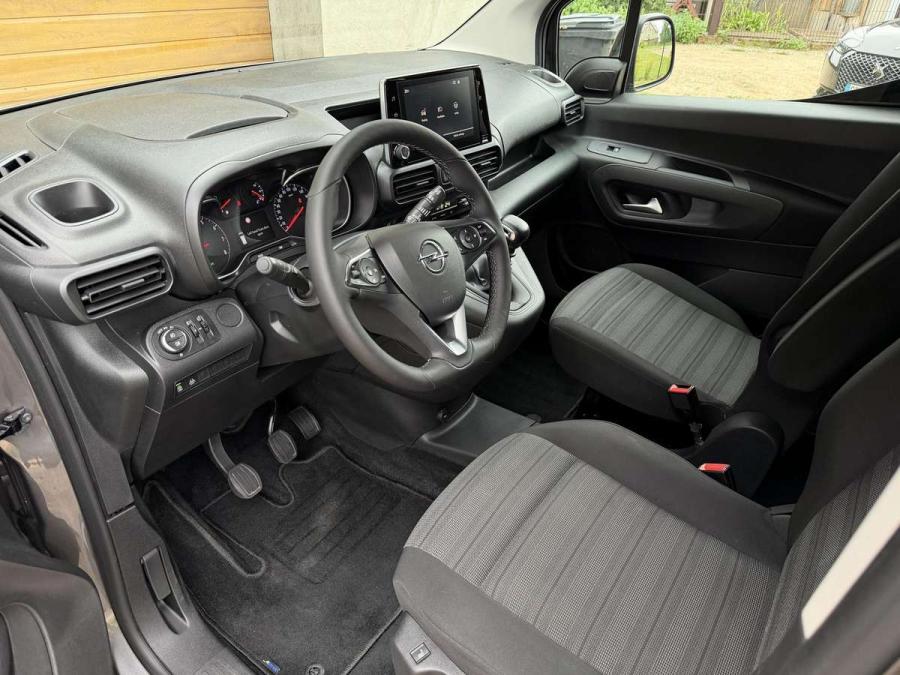 Pelēks Opel Combo 2023 Šauļi, ar dzinēja tilpumu 1.50 L un nobraukumu 227 tūkst. km par 13590 €, foto 11 vietnē AUTOMOTO.COM.LV