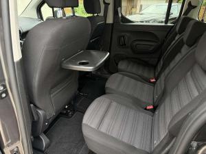 Pelēks Opel Combo 2023 Šauļi, ar dzinēja tilpumu 1.50 L un nobraukumu 227 tūkst. km par 13590 €, foto 25 vietnē AUTOMOTO.COM.LV
