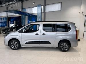 Pelēks Opel Combo 2026 Rīga, ar dzinēja tilpumu 1.50 L un nobraukumu 0 tūkst. km par 33400 €, foto 5 vietnē AUTOMOTO.COM.LV