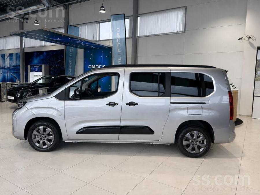 Pelēks Opel Combo 2026 Rīga, ar dzinēja tilpumu 1.50 L un nobraukumu 0 tūkst. km par 33400 €, foto 5 vietnē AUTOMOTO.COM.LV