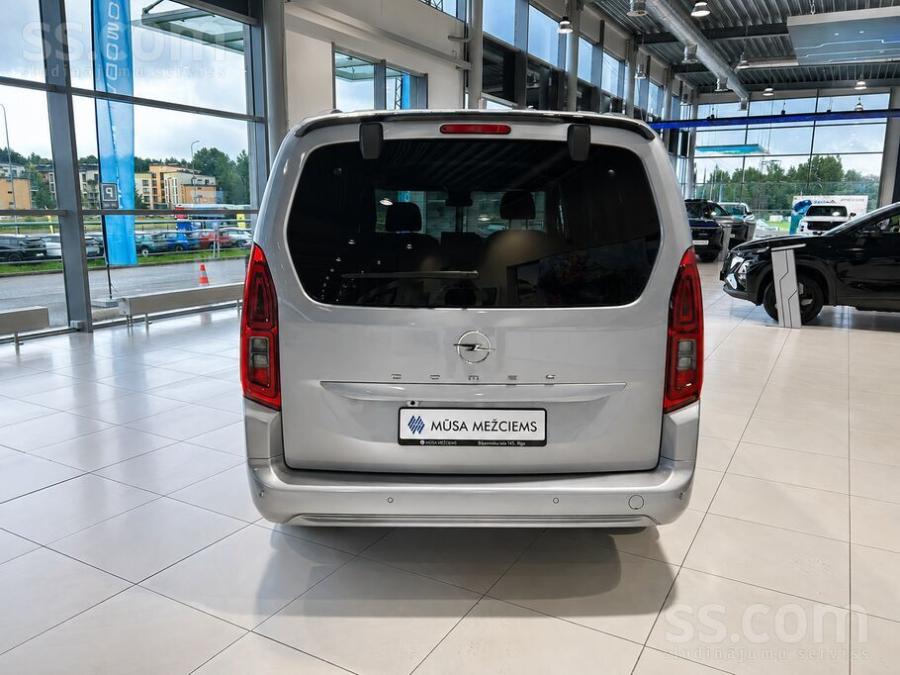 Pelēks Opel Combo 2026 Rīga, ar dzinēja tilpumu 1.50 L un nobraukumu 0 tūkst. km par 33400 €, foto 8 vietnē AUTOMOTO.COM.LV