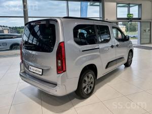 Pelēks Opel Combo 2026 Rīga, ar dzinēja tilpumu 1.50 L un nobraukumu 0 tūkst. km par 33400 €, foto 9 vietnē AUTOMOTO.COM.LV