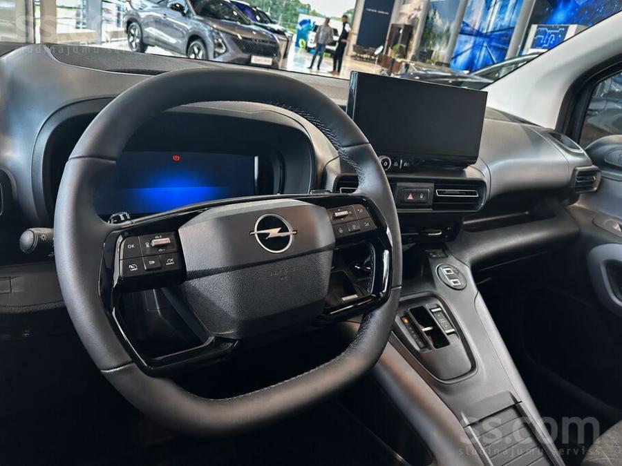 Pelēks Opel Combo 2026 Rīga, ar dzinēja tilpumu 1.50 L un nobraukumu 0 tūkst. km par 33400 €, foto 10 vietnē AUTOMOTO.COM.LV