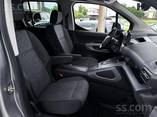 Pelēks Opel Combo 2026 Rīga, ar dzinēja tilpumu 1.50 L un nobraukumu 0 tūkst. km par 33400 €, foto 10 vietnē AUTOMOTO.COM.LV