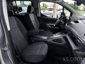 Pelēks Opel Combo 2026 Rīga, ar dzinēja tilpumu 1.50 L un nobraukumu 0 tūkst. km par 33400 €, foto 11 vietnē AUTOMOTO.COM.LV