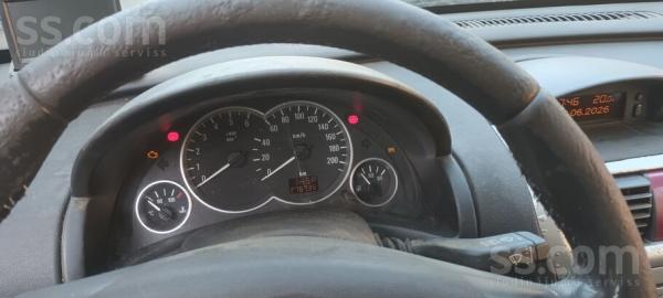 Grey Opel Combo 2004 in Riga, with an engine capacity of 1.70 L and mileage of 275 thousand km for 1150 €, photo 5 on AUTOMOTO.COM.LV