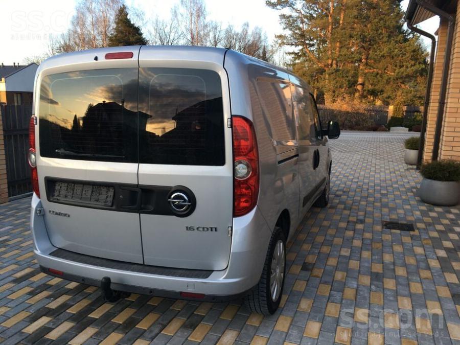 Grey Opel Combo 2012 in Riga, with an engine capacity of 1.60 L and mileage of 0 thousand km for 4800 €, photo 4 on AUTOMOTO.COM.LV