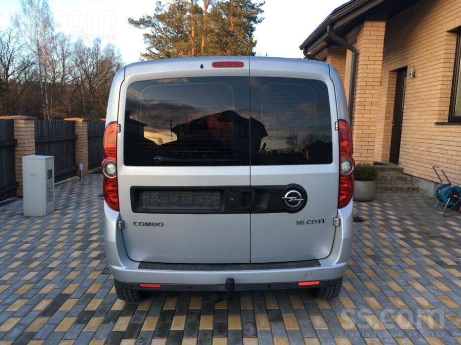 Grey Opel Combo 2012 in Riga, with an engine capacity of 1.60 L and mileage of 0 thousand km for 4800 €, photo 9 on AUTOMOTO.COM.LV