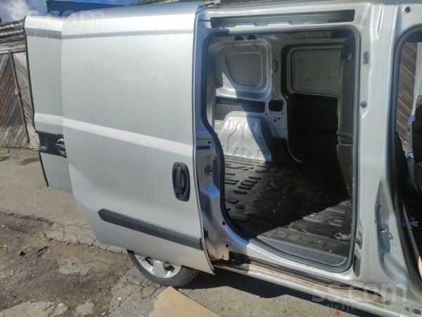 Pelēks Opel Combo 2014 Rīga, ar dzinēja tilpumu 1.30 L un nobraukumu 248 tūkst. km par 2500 €, foto 2 vietnē AUTOMOTO.COM.LV