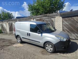 Серый Опель Комбо груз.-пасс. 2014 в Рига, объемом двигателя 1.30 л и пробегом 248 тыс. км за 2500 €, фото 5 на AUTOMOTO.COM.LV