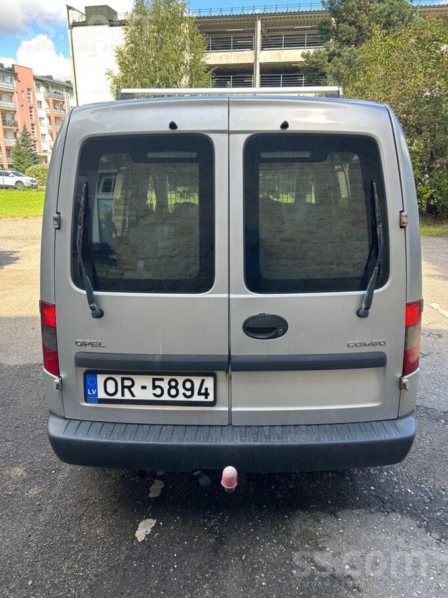 Pelēks Opel Combo 2007 Rīga, ar dzinēja tilpumu 1.40 L un nobraukumu 210 tūkst. km par 2000 €, foto 6 vietnē AUTOMOTO.COM.LV