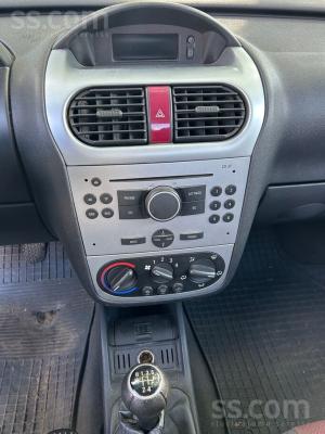 Pelēks Opel Combo 2007 Rīga, ar dzinēja tilpumu 1.40 L un nobraukumu 210 tūkst. km par 2000 €, foto 9 vietnē AUTOMOTO.COM.LV