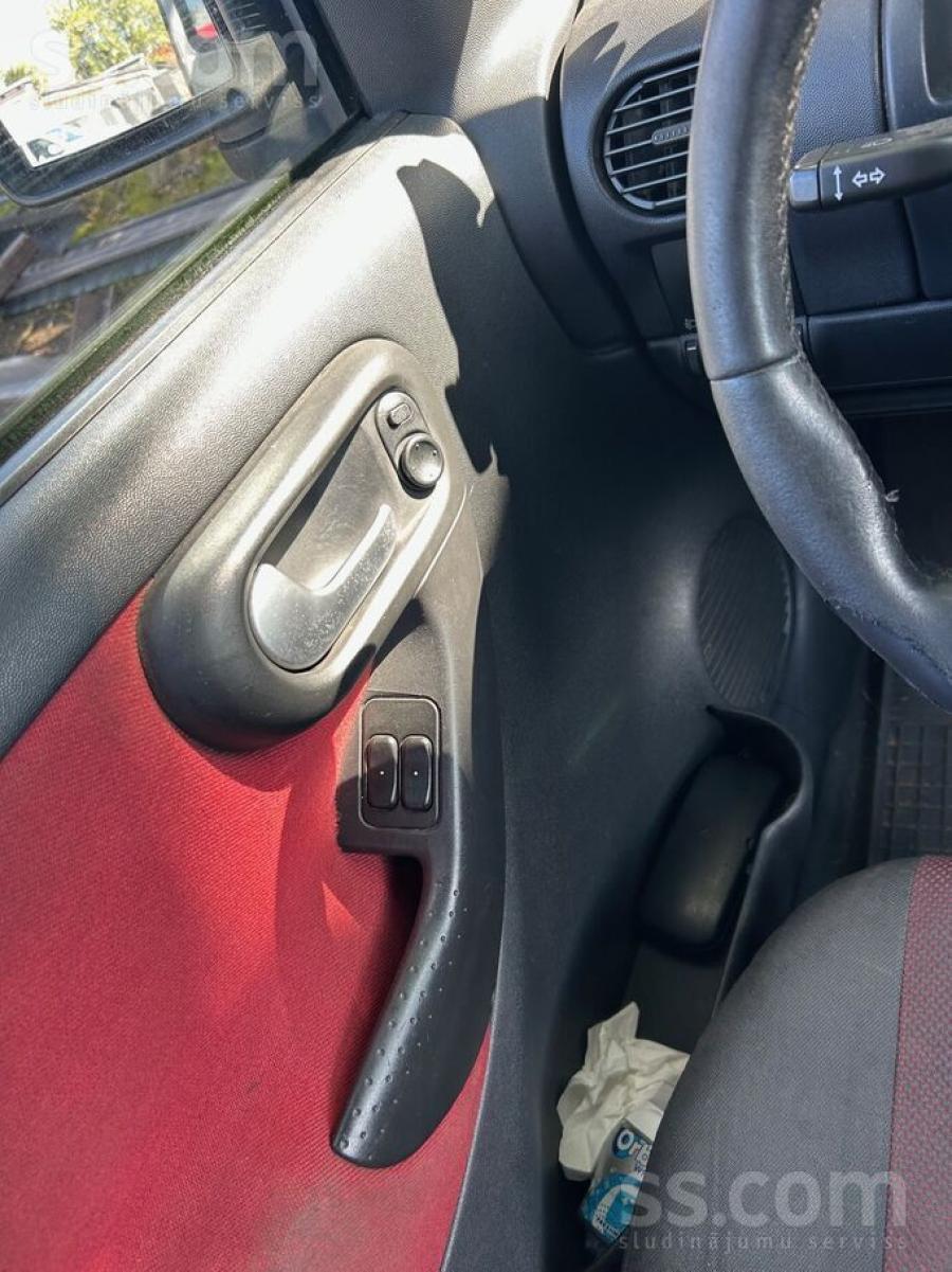 Pelēks Opel Combo 2007 Rīga, ar dzinēja tilpumu 1.40 L un nobraukumu 210 tūkst. km par 2000 €, foto 10 vietnē AUTOMOTO.COM.LV