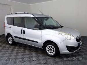Grey Opel Combo 2012 in Tallinn, with an engine capacity of 1.60 L and mileage of 311 thousand km for 2299 €, photo  on AUTOMOTO.COM.LV