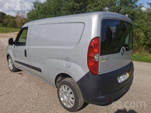 Grey Opel Combo 2013 in Liepaja, with an engine capacity of 1.60 L and mileage of 266 thousand km for 4400 €, photo 3 on AUTOMOTO.COM.LV
