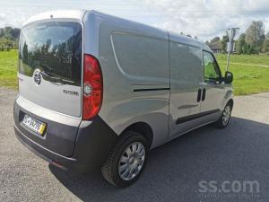 Grey Opel Combo 2013 in Liepaja, with an engine capacity of 1.60 L and mileage of 266 thousand km for 4400 €, photo 4 on AUTOMOTO.COM.LV