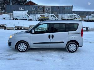 Pelēks Opel Combo 2014 Viļņa, ar dzinēja tilpumu 1.60 L un nobraukumu 265 tūkst. km par 3500 €, foto  vietnē AUTOMOTO.COM.LV