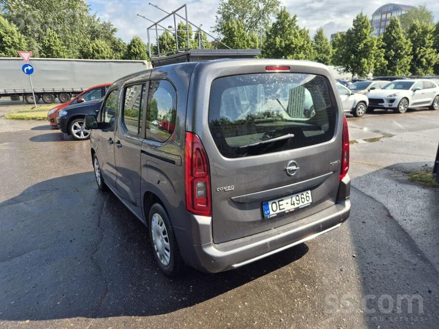 Pelēks Opel Combo 2018 Rīga, ar dzinēja tilpumu 1.50 L un nobraukumu 218 tūkst. km par 9990 €, foto 9 vietnē AUTOMOTO.COM.LV