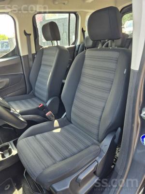 Pelēks Opel Combo 2018 Rīga, ar dzinēja tilpumu 1.50 L un nobraukumu 218 tūkst. km par 9990 €, foto 15 vietnē AUTOMOTO.COM.LV
