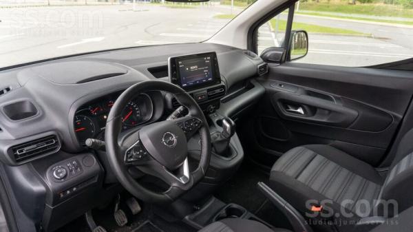 Pelēks Opel Combo 2018 Rīga, ar dzinēja tilpumu 1.50 L un nobraukumu 218 tūkst. km par 9990 €, foto 10 vietnē AUTOMOTO.COM.LV