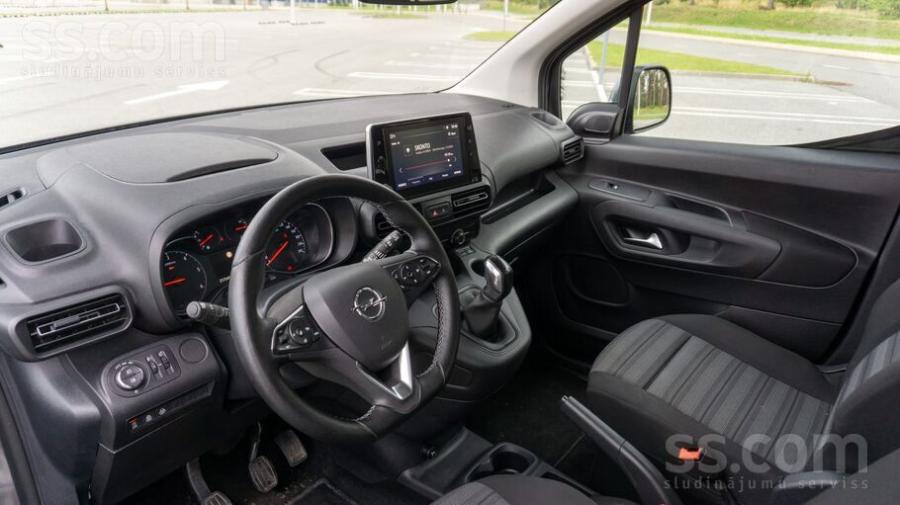 Pelēks Opel Combo 2018 Rīga, ar dzinēja tilpumu 1.50 L un nobraukumu 218 tūkst. km par 9990 €, foto 11 vietnē AUTOMOTO.COM.LV