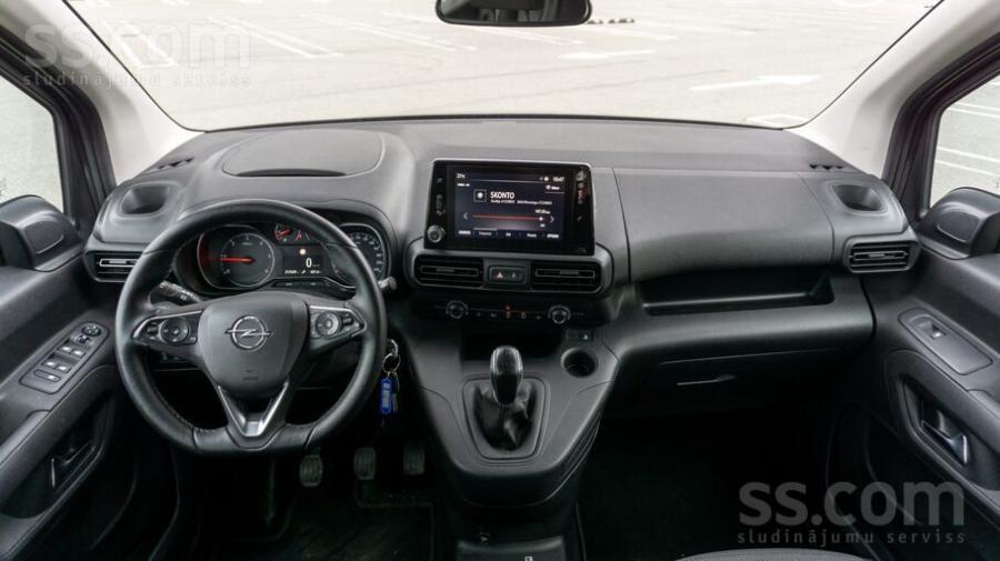 Pelēks Opel Combo 2018 Rīga, ar dzinēja tilpumu 1.50 L un nobraukumu 218 tūkst. km par 9990 €, foto 13 vietnē AUTOMOTO.COM.LV