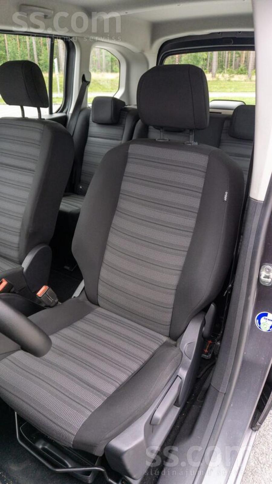 Pelēks Opel Combo 2018 Rīga, ar dzinēja tilpumu 1.50 L un nobraukumu 218 tūkst. km par 9990 €, foto 23 vietnē AUTOMOTO.COM.LV