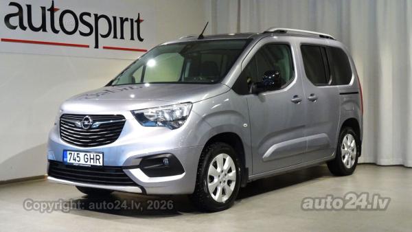 Grey Opel Combo 2022 in Tallinn, with an engine capacity of 1.20 L and mileage of 42 thousand km for 16990 €, photo 1 on AUTOMOTO.COM.LV