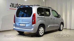Pelēks Opel Combo 2022 Tallina, ar dzinēja tilpumu 1.20 L un nobraukumu 42 tūkst. km par 16990 €, foto 2 vietnē AUTOMOTO.COM.LV