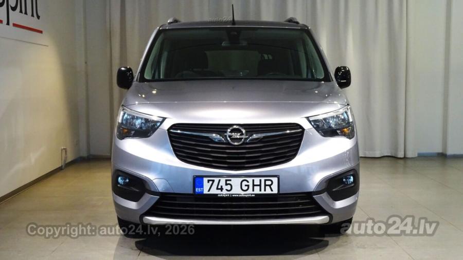 Pelēks Opel Combo 2022 Tallina, ar dzinēja tilpumu 1.20 L un nobraukumu 42 tūkst. km par 16990 €, foto 3 vietnē AUTOMOTO.COM.LV