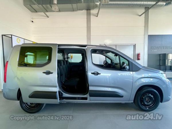 Grey Opel Combo 2026 in Johvi, with an engine capacity of 1.50 L and mileage of 2 thousand km for 29900 €, photo 5 on AUTOMOTO.COM.LV