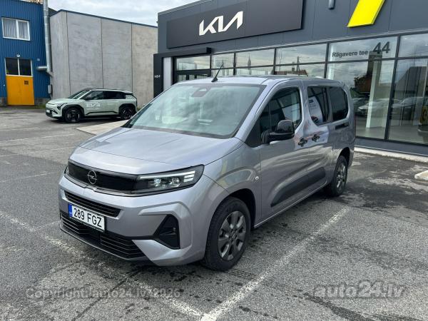 Grey Opel Combo 2026 in Rakvere, with an engine capacity of 1.50 L and mileage of 0 thousand km for 31990 €, photo 3 on AUTOMOTO.COM.LV