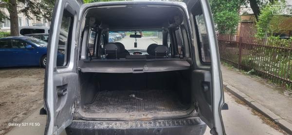 Grey Opel Combo 2003 in Kaunas, with an engine capacity of 1.70 L and mileage of 368 thousand km for 700 €, photo 5 on AUTOMOTO.COM.LV